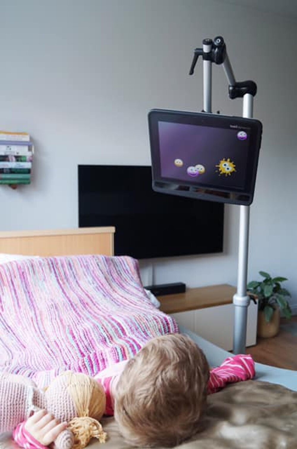 I-Serie by Tobii Dynavox - FiNiFox - Assistive devices for special needs